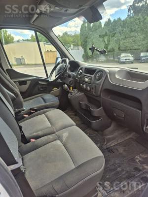 White Renault Master 2015 in Riga, with an engine capacity of 2.30 L and mileage of 481 thousand km for 7300 €, photo 20 on AUTOMOTO.COM.LV