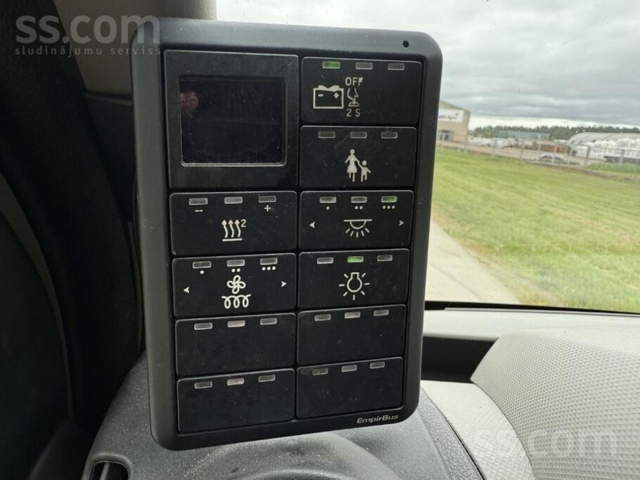 White Renault Master 2015 in Jelgava, with an engine capacity of 2.30 L and mileage of 0 thousand km for 11100 €, photo 18 on AUTOMOTO.COM.LV
