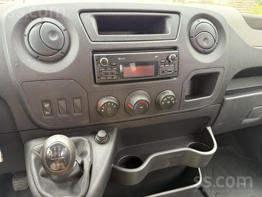 White Renault Master 2015 in Jelgava, with an engine capacity of 2.30 L and mileage of 0 thousand km for 11100 €, photo 19 on AUTOMOTO.COM.LV