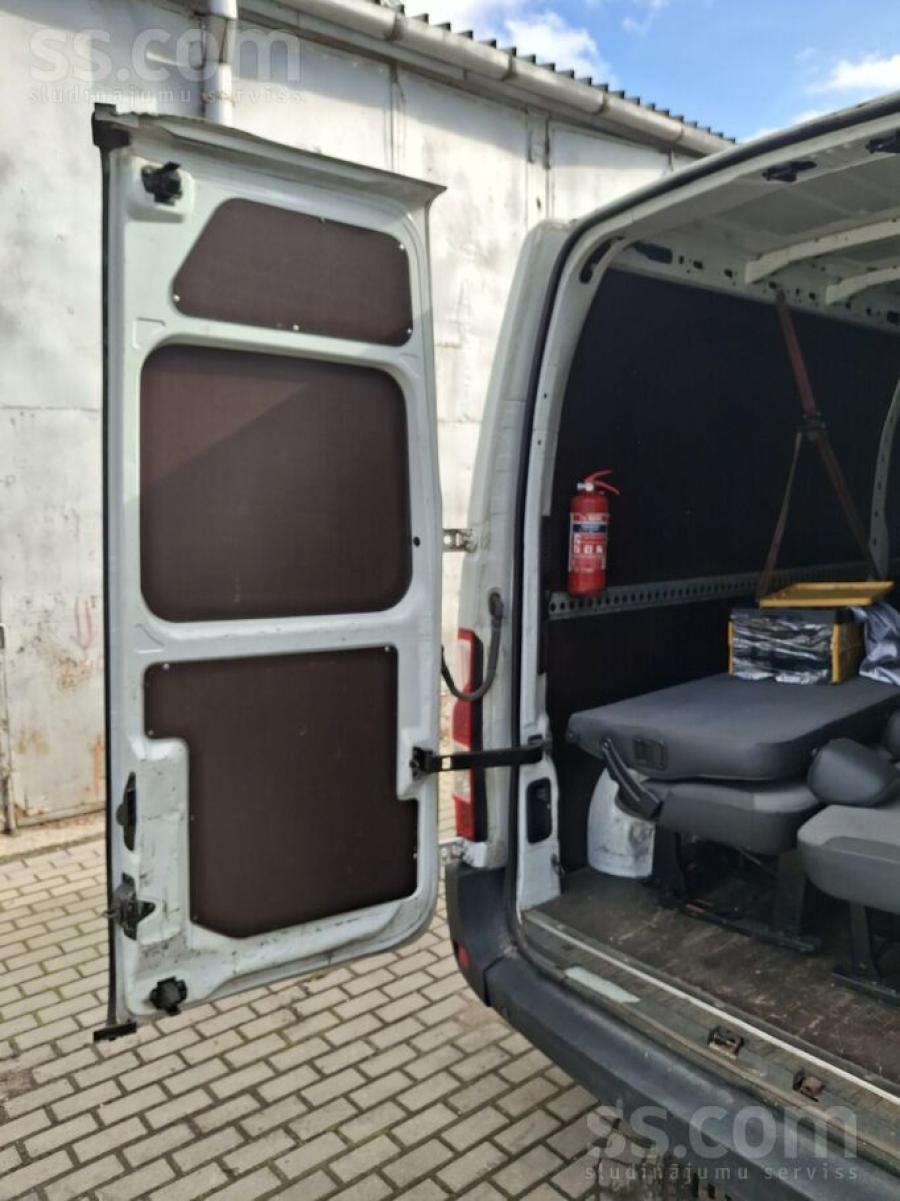 Balts Renault Master 2015 Rīga, ar dzinēja tilpumu 2.30 L un nobraukumu 398 tūkst. km par 6655 €, foto 11 vietnē AUTOMOTO.COM.LV