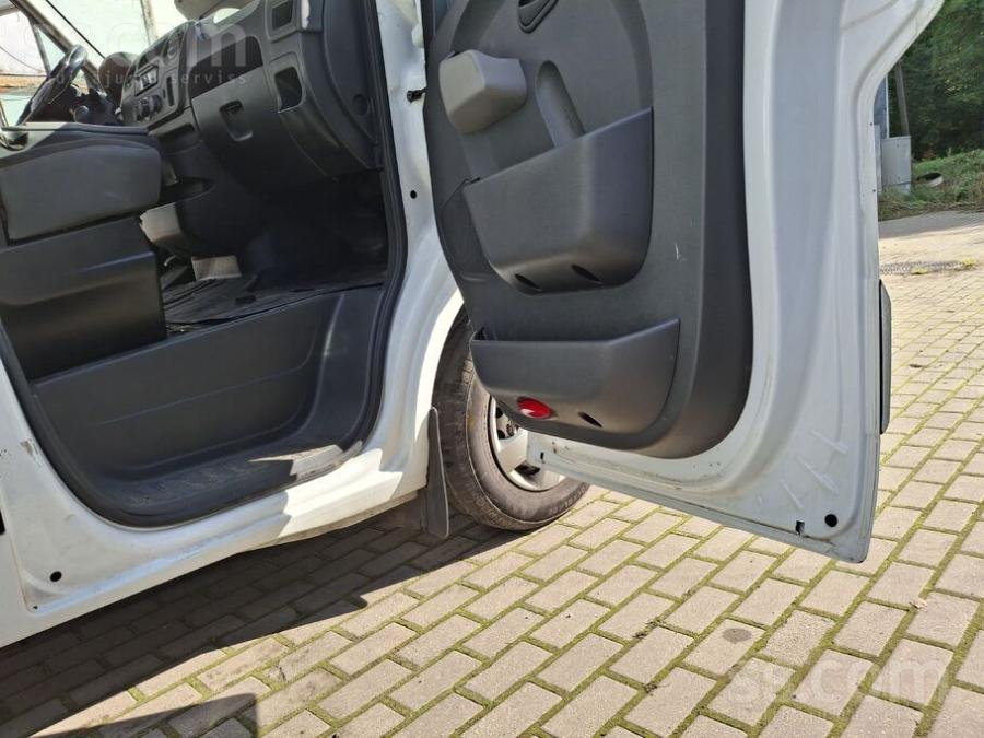 Balts Renault Master 2015 Rīga, ar dzinēja tilpumu 2.30 L un nobraukumu 398 tūkst. km par 6655 €, foto 15 vietnē AUTOMOTO.COM.LV