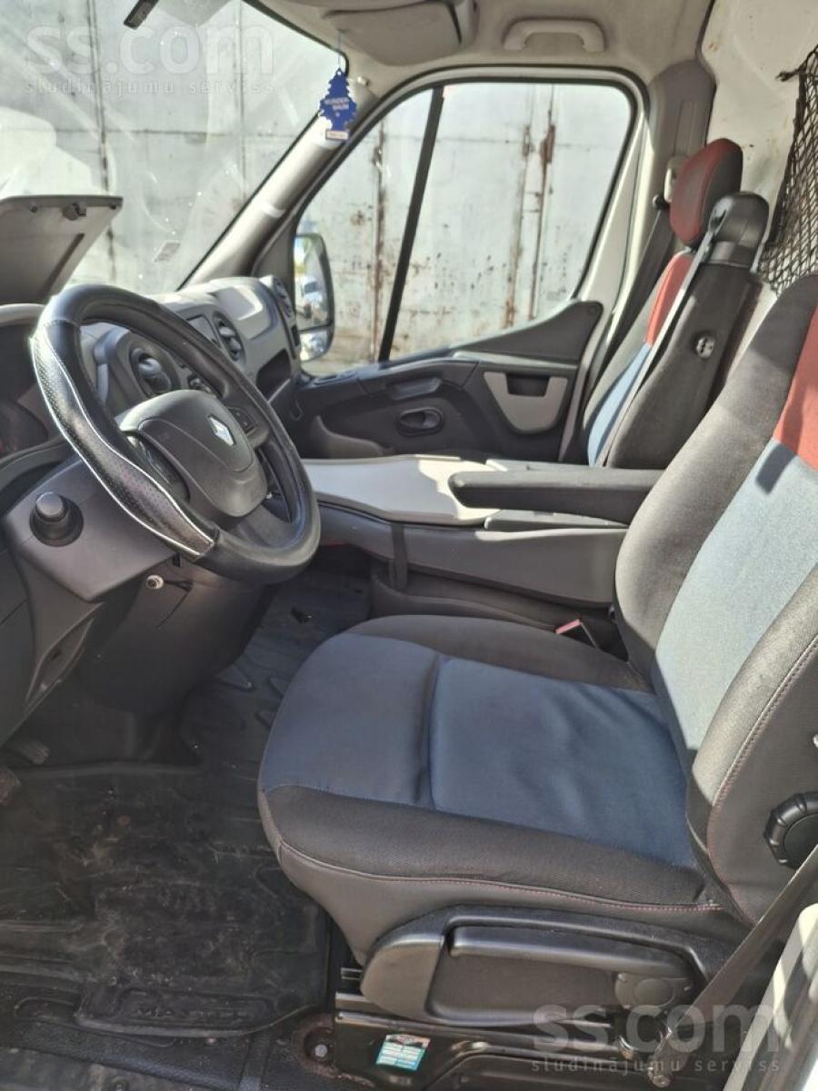 Balts Renault Master 2015 Rīga, ar dzinēja tilpumu 2.30 L un nobraukumu 398 tūkst. km par 6655 €, foto 18 vietnē AUTOMOTO.COM.LV