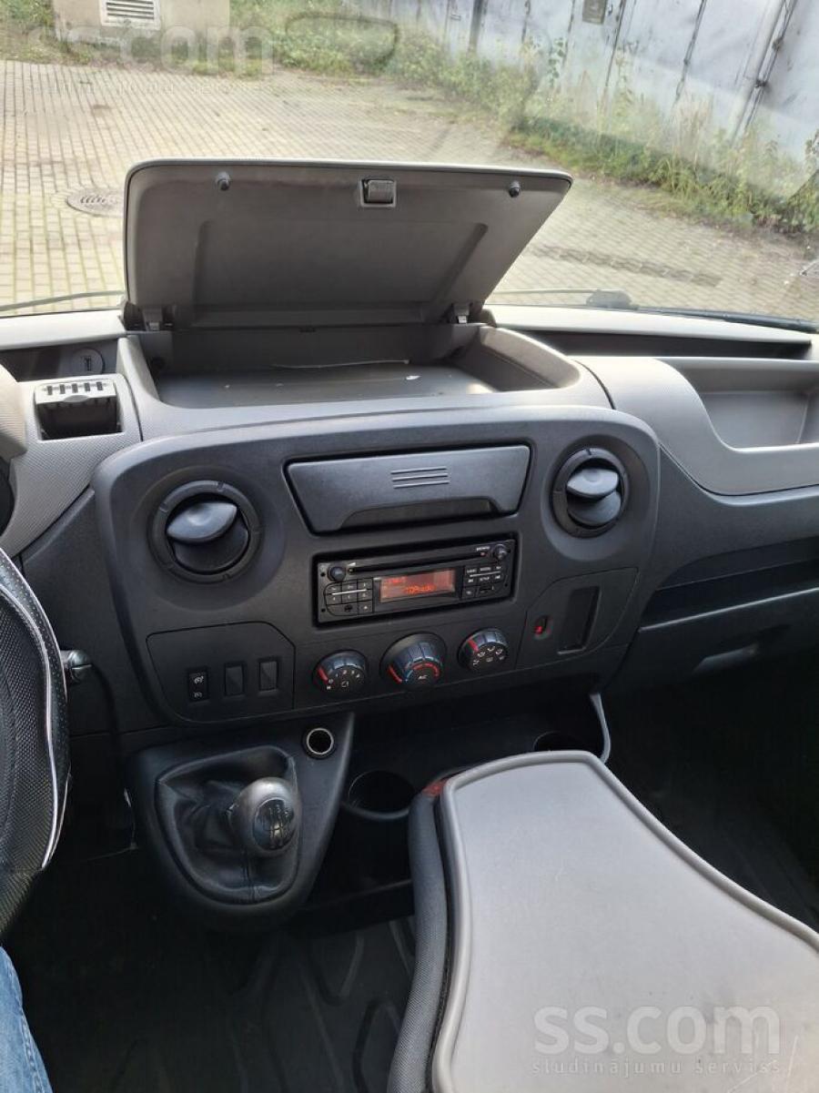 Balts Renault Master 2015 Rīga, ar dzinēja tilpumu 2.30 L un nobraukumu 398 tūkst. km par 6655 €, foto 19 vietnē AUTOMOTO.COM.LV