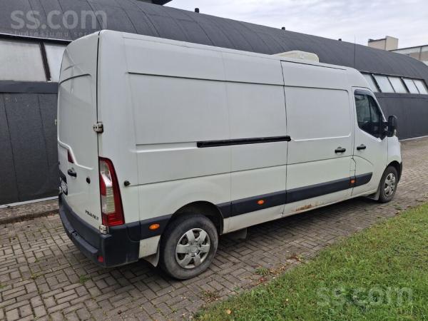 White Renault Master 2015 in Riga, with an engine capacity of 2.30 L and mileage of 768 thousand km for 5990 €, photo 7 on AUTOMOTO.COM.LV