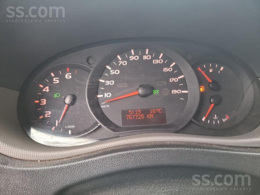 White Renault Master 2015 in Riga, with an engine capacity of 2.30 L and mileage of 768 thousand km for 5990 €, photo 12 on AUTOMOTO.COM.LV