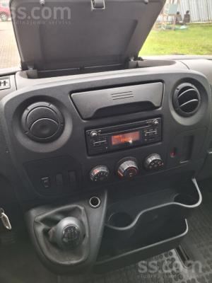 White Renault Master 2015 in Riga, with an engine capacity of 2.30 L and mileage of 768 thousand km for 5990 €, photo 13 on AUTOMOTO.COM.LV