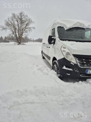 White Renault Master 2016 in Talsi, with an engine capacity of 2.30 L and mileage of 414 thousand km for 5500 €, photo 2 on AUTOMOTO.COM.LV