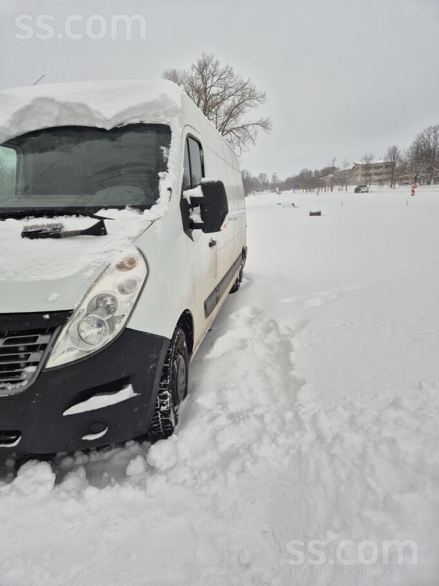 White Renault Master 2016 in Talsi, with an engine capacity of 2.30 L and mileage of 414 thousand km for 5500 €, photo 3 on AUTOMOTO.COM.LV