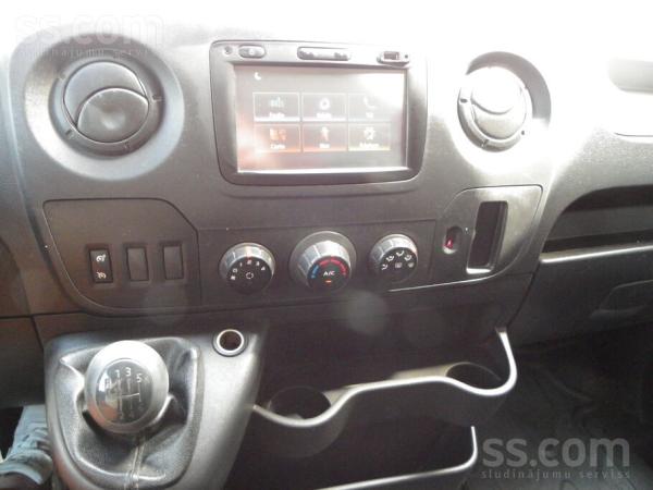 White Renault Master 2016 in Valka, with an engine capacity of 2.30 L and mileage of 239 thousand km for 8900 €, photo 10 on AUTOMOTO.COM.LV