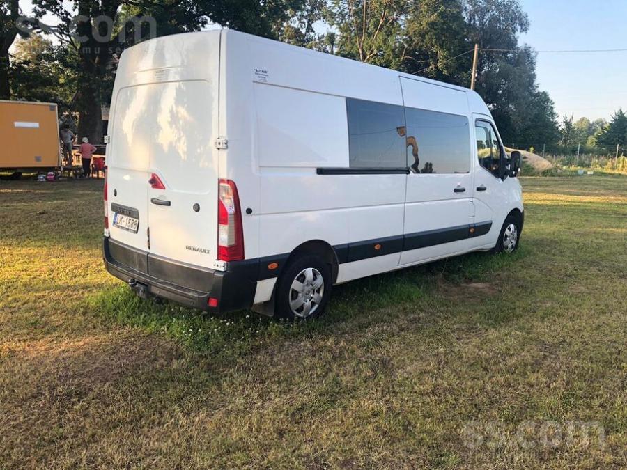 White Renault Master 2016 in Riga, with an engine capacity of 2.30 L and mileage of 335 thousand km for 15000 €, photo 3 on AUTOMOTO.COM.LV
