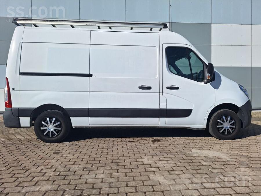 White Renault Master 2016 in Riga, with an engine capacity of 2.30 L and mileage of 269 thousand km for 7800 €, photo 6 on AUTOMOTO.COM.LV