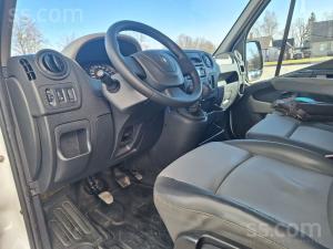 White Renault Master 2016 in Riga, with an engine capacity of 2.30 L and mileage of 269 thousand km for 7800 €, photo 16 on AUTOMOTO.COM.LV