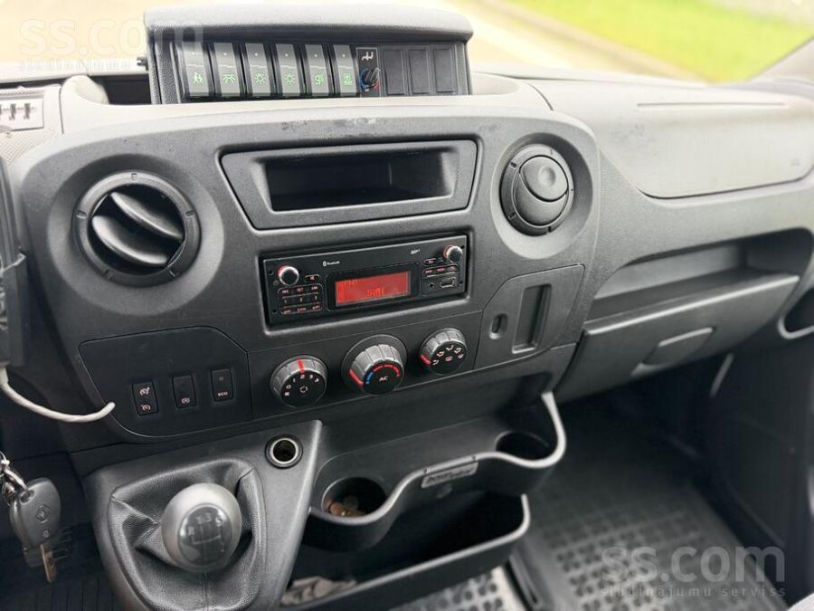 Balts Renault Master 2016 Jelgava, ar dzinēja tilpumu 2.30 L un nobraukumu 389 tūkst. km par 12000 €, foto 11 vietnē AUTOMOTO.COM.LV