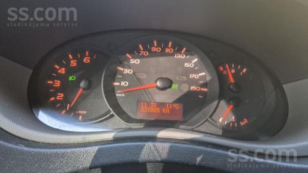 White Renault Master 2016 in Riga, with an engine capacity of 2.30 L and mileage of 338 thousand km for 10000 €, photo 7 on AUTOMOTO.COM.LV