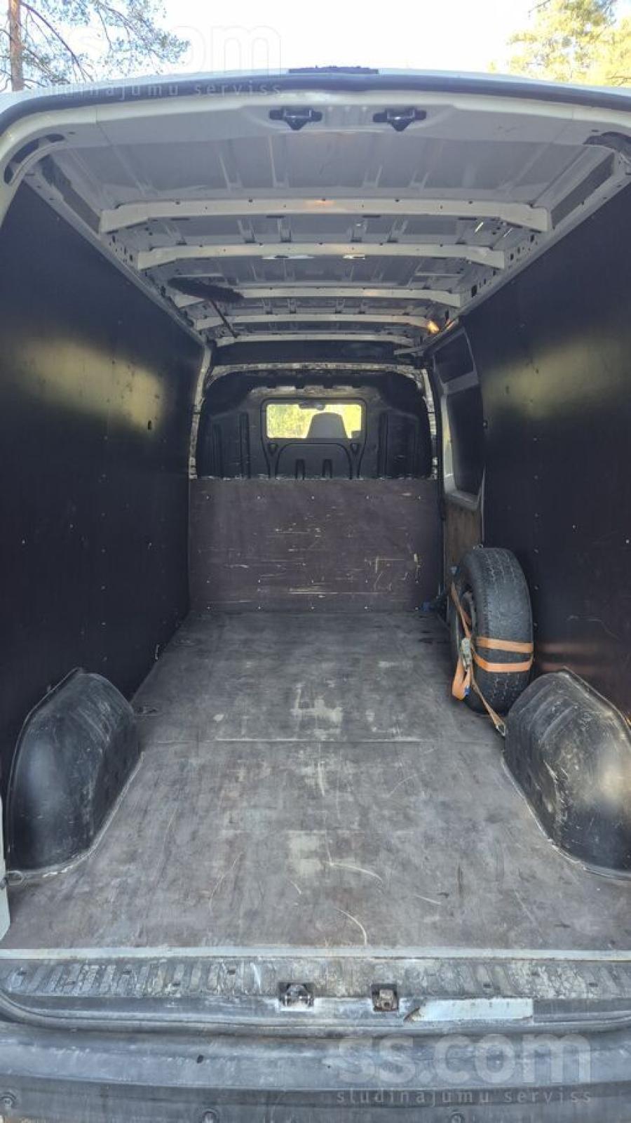 Balts Renault Master 2016 Rīga, ar dzinēja tilpumu 2.30 L un nobraukumu 338 tūkst. km par 10000 €, foto 11 vietnē AUTOMOTO.COM.LV