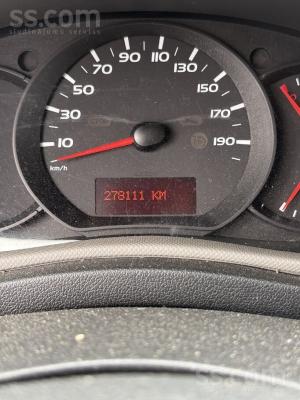 Balts Renault Master 2016 Valmiera, ar dzinēja tilpumu 2.30 L un nobraukumu 278 tūkst. km par 11000 €, foto 9 vietnē AUTOMOTO.COM.LV