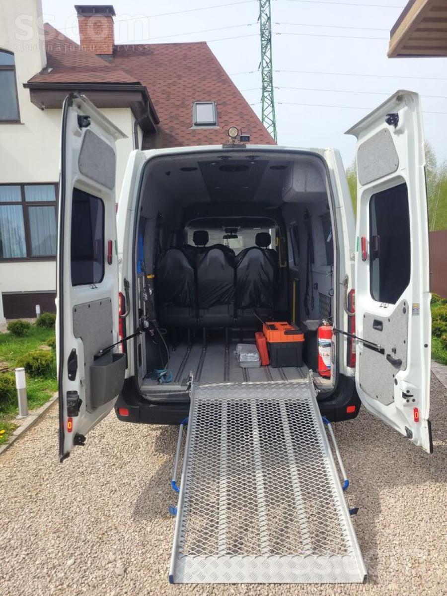 Balts Renault Master 2016 Rīga, ar dzinēja tilpumu 2.30 L un nobraukumu 606 tūkst. km par 9000 €, foto 6 vietnē AUTOMOTO.COM.LV