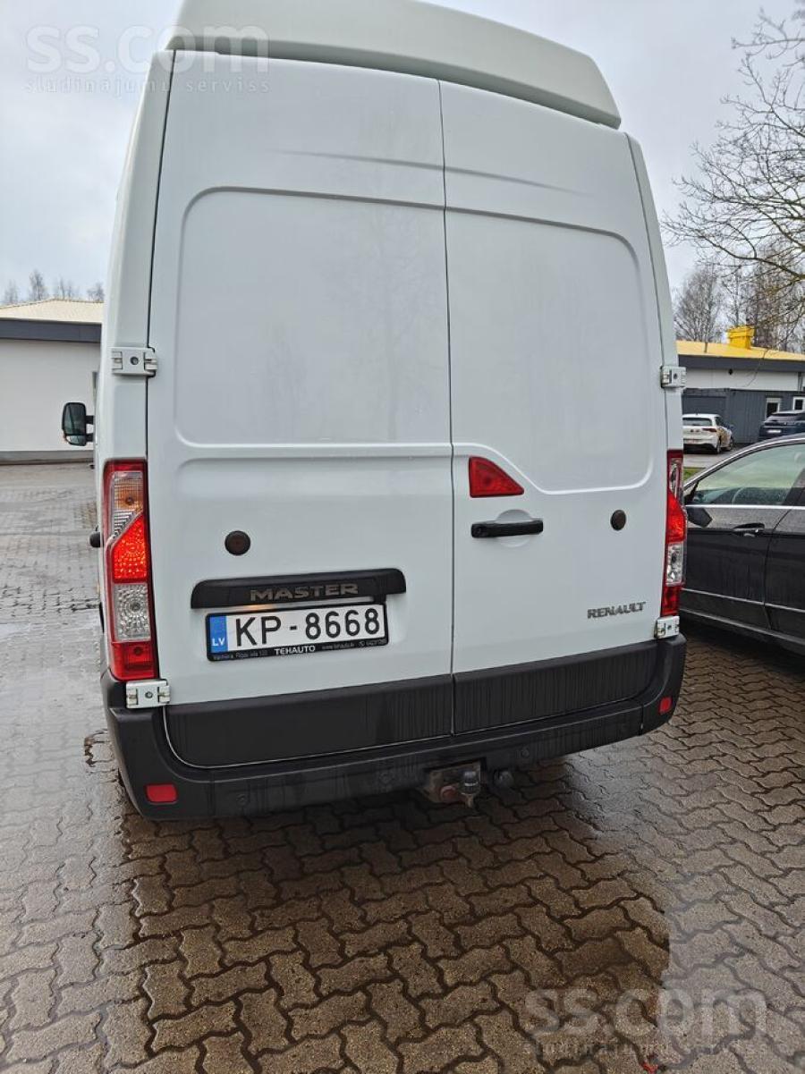 Balts Renault Master 2017 Valmiera, ar dzinēja tilpumu 2.30 L un nobraukumu 256 tūkst. km par 13900 €, foto 6 vietnē AUTOMOTO.COM.LV