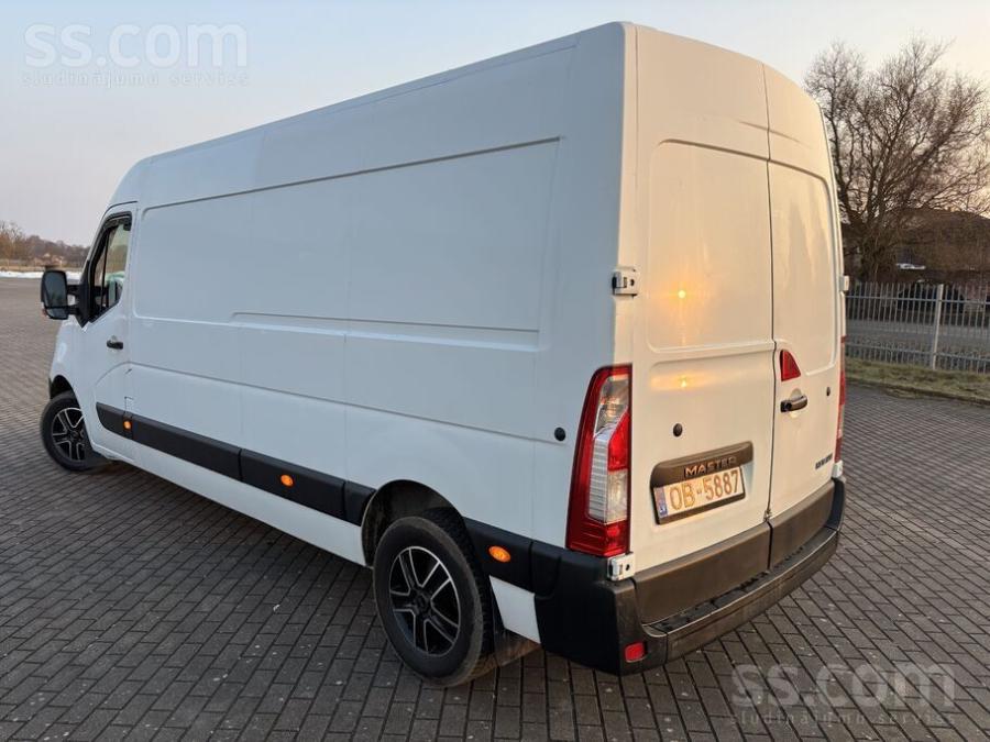 White Renault Master 2017 in Bauska, with an engine capacity of 2.30 L and mileage of 497 thousand km for 9000 €, photo 2 on AUTOMOTO.COM.LV