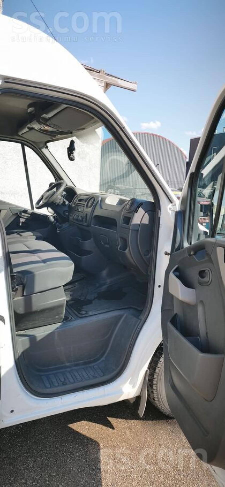 Balts Renault Master 2017 Rīga, ar dzinēja tilpumu 2.30 L un nobraukumu 456 tūkst. km par 6500 €, foto 8 vietnē AUTOMOTO.COM.LV