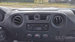 White Renault Master 2017 in Riga, with an engine capacity of 2.30 L and mileage of 338 thousand km for 8000 €, photo 10 on AUTOMOTO.COM.LV