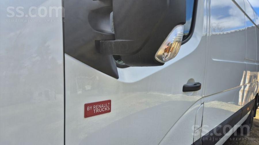 White Renault Master 2017 in Riga, with an engine capacity of 2.30 L and mileage of 338 thousand km for 8000 €, photo 14 on AUTOMOTO.COM.LV