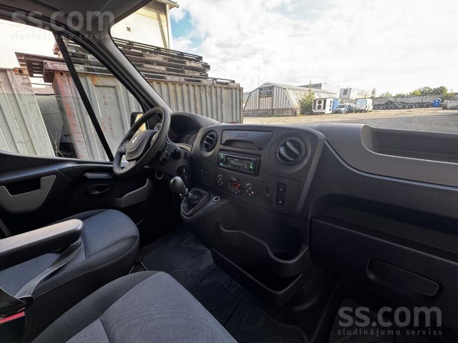 Balts Renault Master 2017 Rīga, ar dzinēja tilpumu 2.30 L un nobraukumu 176 tūkst. km par 16500 €, foto 7 vietnē AUTOMOTO.COM.LV