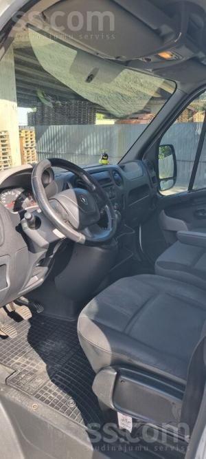Balts Renault Master 2017 Rīga, ar dzinēja tilpumu 2.30 L un nobraukumu 386 tūkst. km par 7500 €, foto 6 vietnē AUTOMOTO.COM.LV