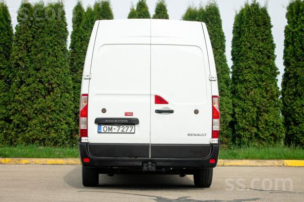 White Renault Master 2018 in Jelgava, with an engine capacity of 2.30 L and mileage of 405 thousand km for 8600 €, photo 5 on AUTOMOTO.COM.LV