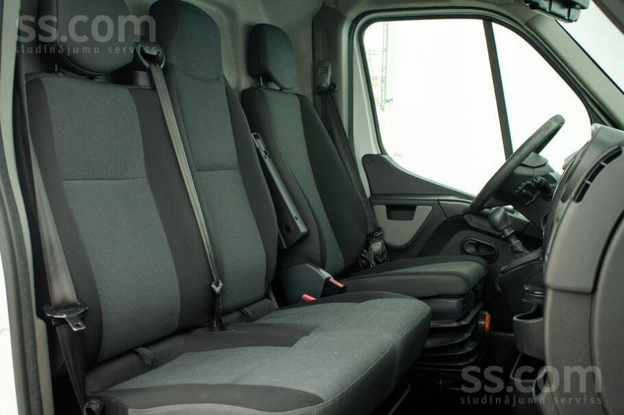 Balts Renault Master 2018 Jelgava, ar dzinēja tilpumu 2.30 L un nobraukumu 405 tūkst. km par 8600 €, foto 9 vietnē AUTOMOTO.COM.LV