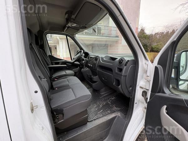 Balts Renault Master 2018 Rīga, ar dzinēja tilpumu 2.30 L un nobraukumu 326 tūkst. km par 8950 €, foto 7 vietnē AUTOMOTO.COM.LV