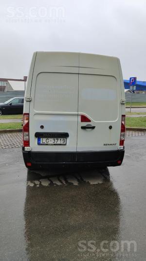 Balts Renault Master 2018 Rīga, ar dzinēja tilpumu 2.30 L un nobraukumu 336 tūkst. km par 9100 €, foto 11 vietnē AUTOMOTO.COM.LV