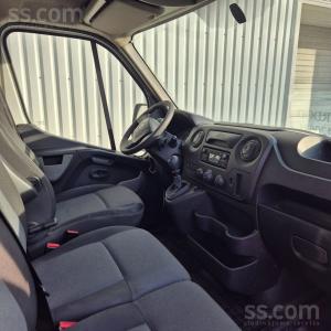 White Renault Master 2018 in Riga, with an engine capacity of 2.30 L and mileage of 180 thousand km for 7200 €, photo 3 on AUTOMOTO.COM.LV