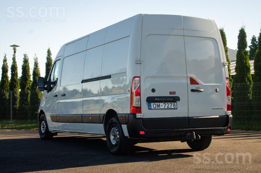 White Renault Master 2018 in Jelgava, with an engine capacity of 2.30 L and mileage of 408 thousand km for 6700 €, photo 5 on AUTOMOTO.COM.LV