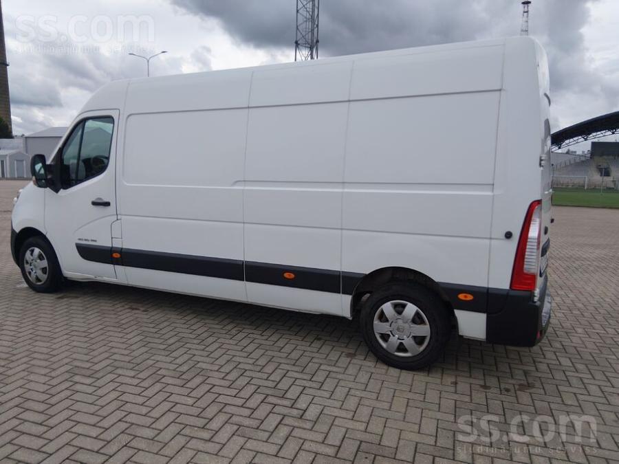 White Renault Master 2018 in Valmiera, with an engine capacity of 2.30 L and mileage of 258 thousand km for 9600 €, photo 7 on AUTOMOTO.COM.LV