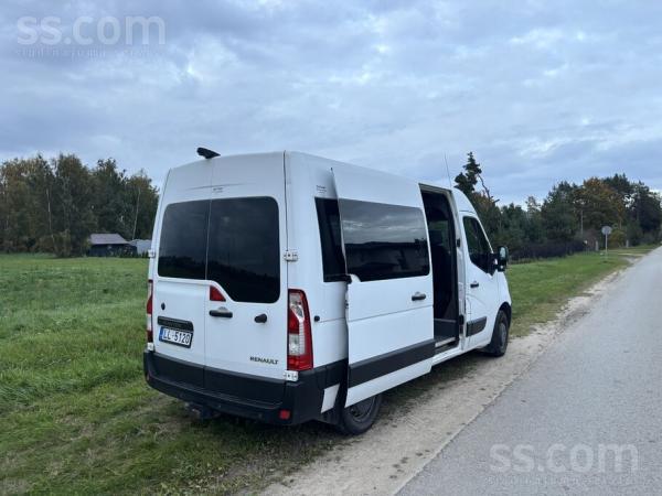 White Renault Master 2018 in Riga, with an engine capacity of 2.30 L and mileage of 198 thousand km for 12500 €, photo 1 on AUTOMOTO.COM.LV