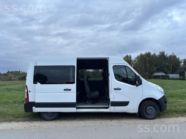 White Renault Master 2018 in Riga, with an engine capacity of 2.30 L and mileage of 198 thousand km for 12500 €, photo 5 on AUTOMOTO.COM.LV