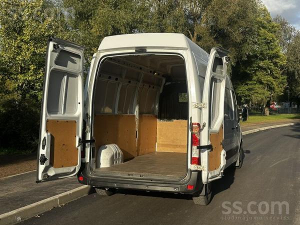Balts Renault Master 2019 Rīga, ar dzinēja tilpumu 2.30 L un nobraukumu 108 tūkst. km par 15500 €, foto 5 vietnē AUTOMOTO.COM.LV