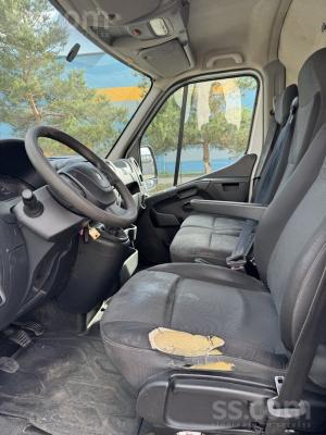 Balts Renault Master 2019 Rīga, ar dzinēja tilpumu 2.30 L un nobraukumu 607 tūkst. km par 2900 €, foto 7 vietnē AUTOMOTO.COM.LV