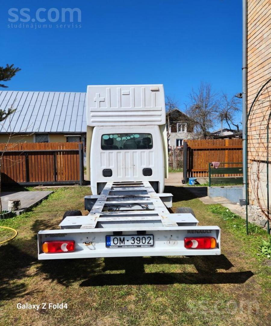 Balts Renault Master 2019 Rīga, ar dzinēja tilpumu 2.30 L un nobraukumu 563 tūkst. km par 7000 €, foto 7 vietnē AUTOMOTO.COM.LV
