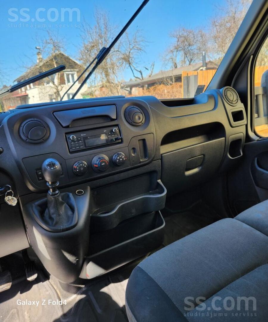 Balts Renault Master 2019 Rīga, ar dzinēja tilpumu 2.30 L un nobraukumu 563 tūkst. km par 7000 €, foto 9 vietnē AUTOMOTO.COM.LV