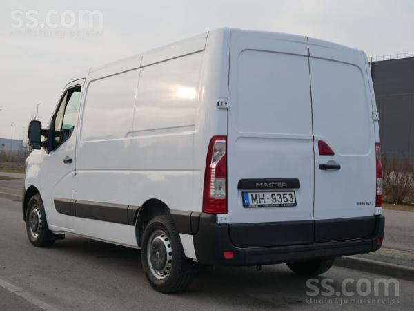 White Renault Master 2019 in Riga, with an engine capacity of 2.30 L and mileage of 299 thousand km for 10700 €, photo 6 on AUTOMOTO.COM.LV