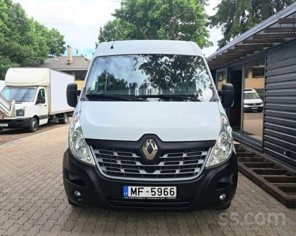White Renault Master 2019 in Riga, with an engine capacity of 2.30 L and mileage of 0 thousand km for 19239 €, photo 2 on AUTOMOTO.COM.LV