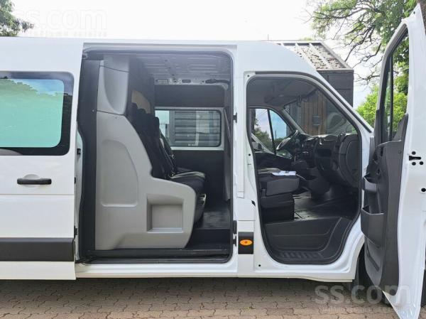 White Renault Master 2019 in Riga, with an engine capacity of 2.30 L and mileage of 0 thousand km for 19239 €, photo 6 on AUTOMOTO.COM.LV