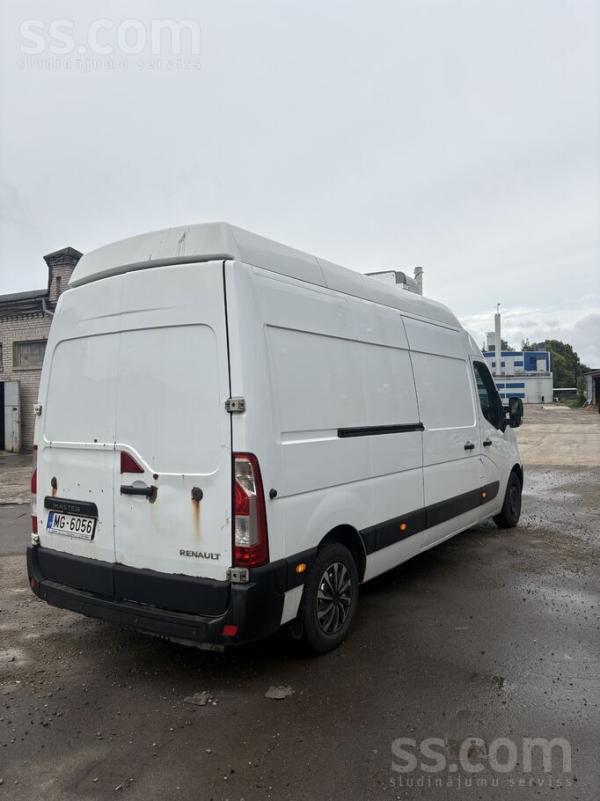 White Renault Master 2019 in Riga, with an engine capacity of 2.30 L and mileage of 410 thousand km for 9500 €, photo 5 on AUTOMOTO.COM.LV