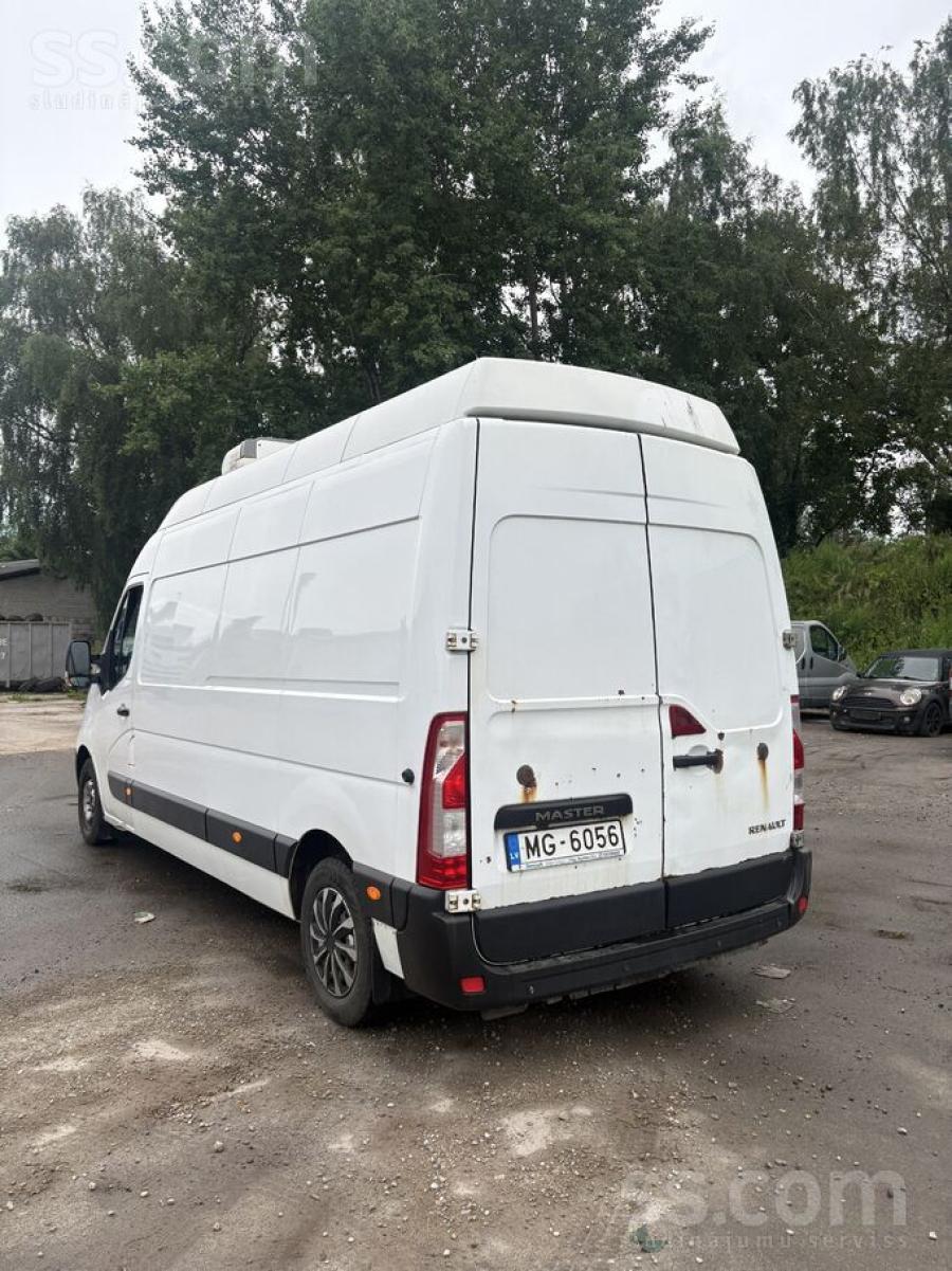 Balts Renault Master 2019 Rīga, ar dzinēja tilpumu 2.30 L un nobraukumu 410 tūkst. km par 9500 €, foto 7 vietnē AUTOMOTO.COM.LV
