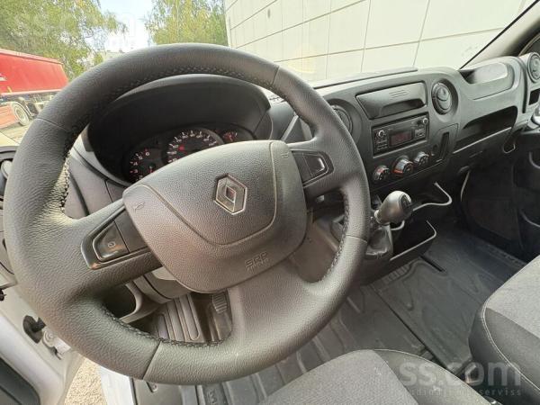 White Renault Master 2019 in Riga, with an engine capacity of 2.30 L and mileage of 0 thousand km for 11000 €, photo 8 on AUTOMOTO.COM.LV