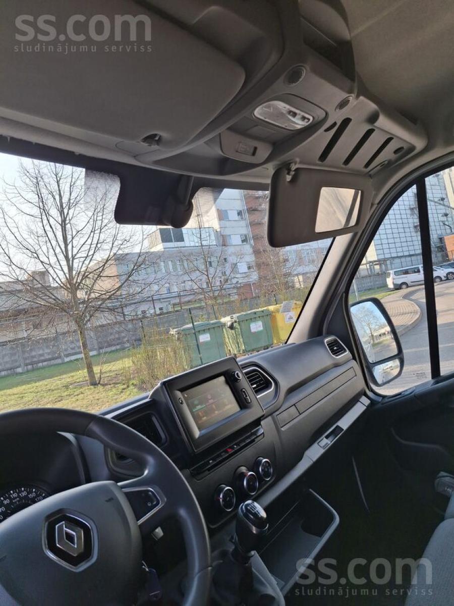 White Renault Master 2020 in Riga, with an engine capacity of 2.30 L and mileage of 114 thousand km for 14990 €, photo 13 on AUTOMOTO.COM.LV
