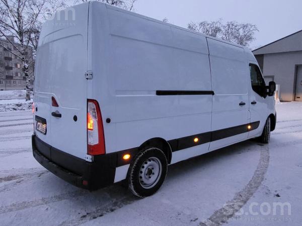 White Renault Master 2020 in Aizkraukle, with an engine capacity of 2.30 L and mileage of 167 thousand km for 15900 €, photo 3 on AUTOMOTO.COM.LV