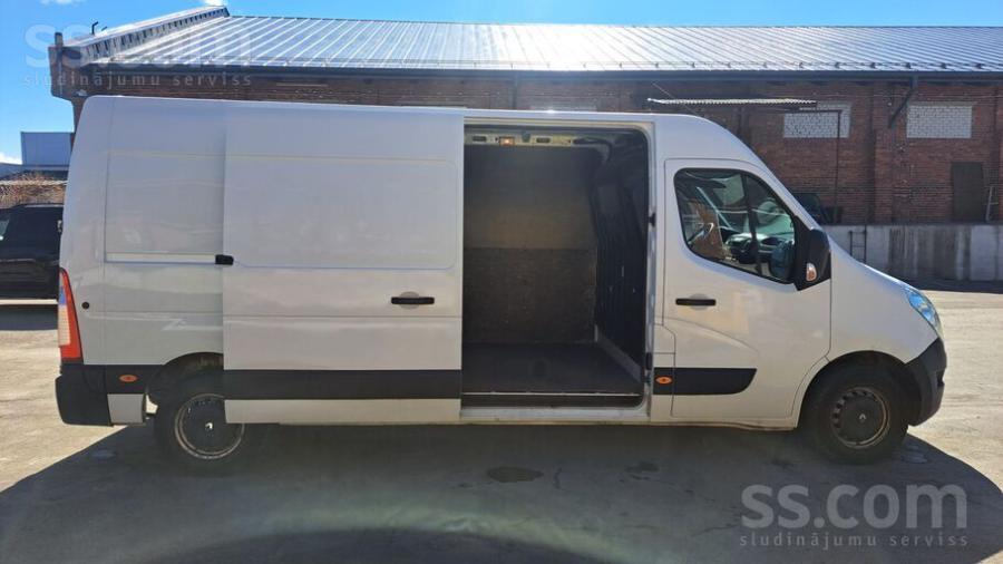 White Renault Master 2020 in Riga, with an engine capacity of 2.30 L and mileage of 169 thousand km for 14500 €, photo 5 on AUTOMOTO.COM.LV